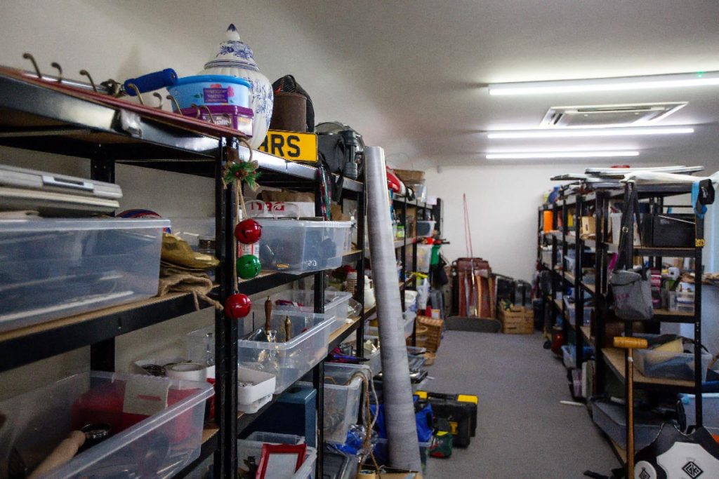 Inside a Foley Studio: Earthsound Post and the Dynaudio Core 59s