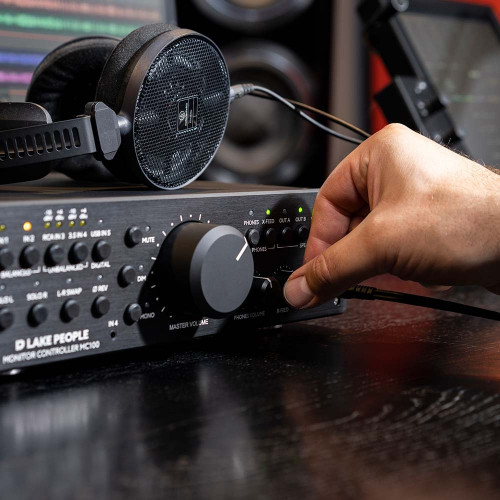 Lake People MC100 | Monitor Controller